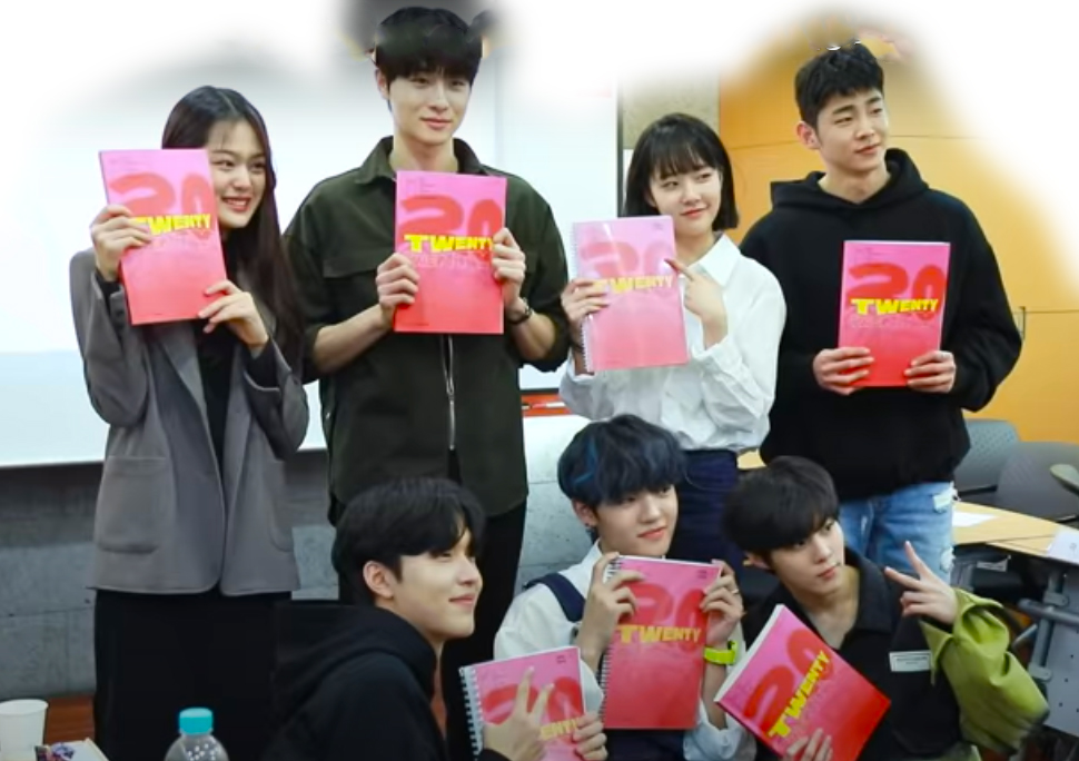 'Twenty Twenty' Casts Reveal How Similar They Are In Their Drama ...