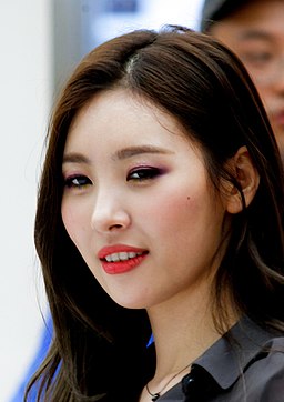 Sunmi Covers Cosmopolitan's September Issue + Talks About Her Singing ...