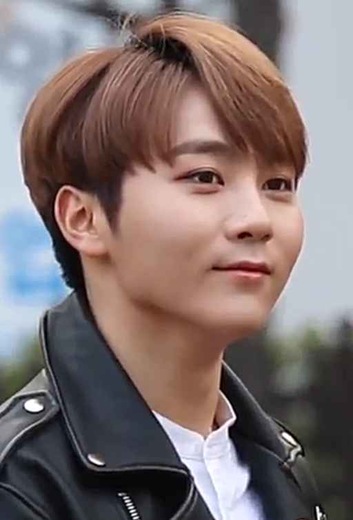 SEVENTEEN's Seungkwan Graces Elle Magazine Korea