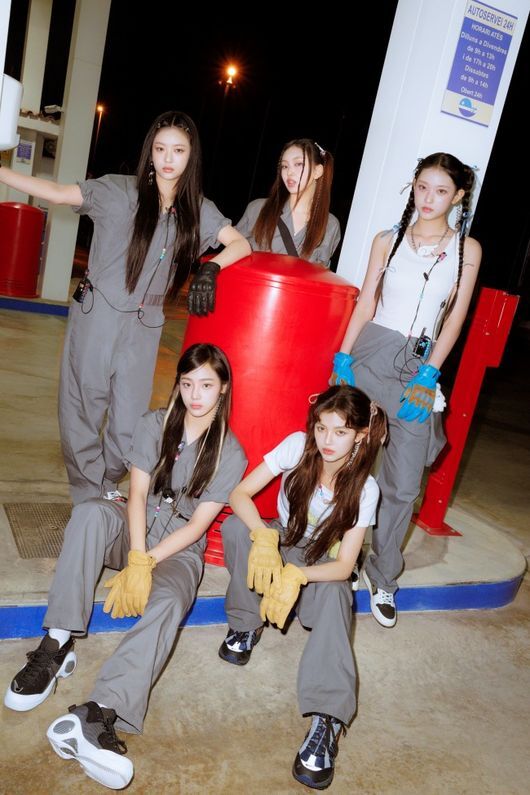 NewJeans Dominates South Korea's Main Weekly Charts for 5 Weeks ...