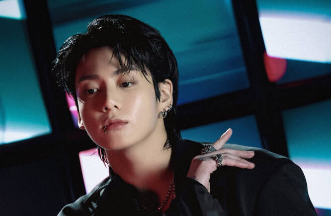 BTS Jungkook's "Standing Next to You" Crowned No.1 in 87 Countries on ...